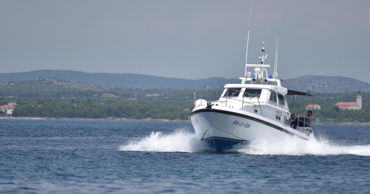 Grom ubio čovjeka na brodu, još jedan muškarac ozlijeđen - www.vecernji.ba
