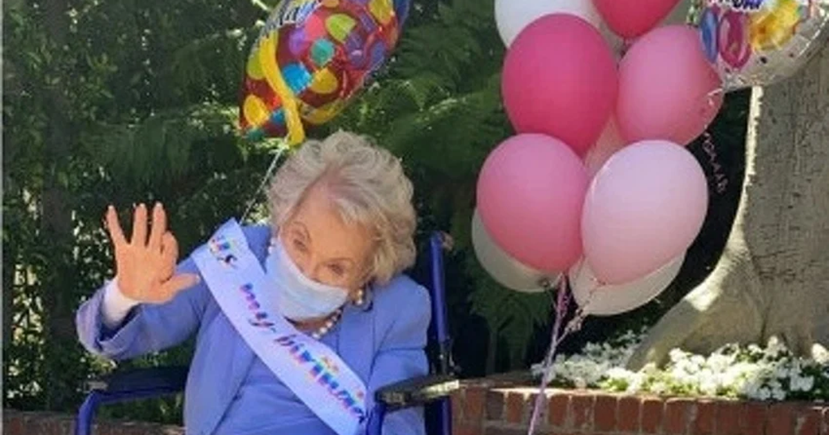 Udovica Kirka Douglasa proslavila 101. rođendan - www.vecernji.ba