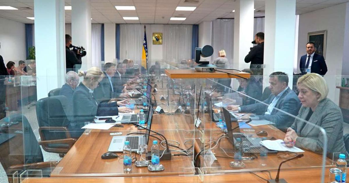 Mirovine u Federaciji BiH povećavaju se za 11 posto - www.vecernji.ba