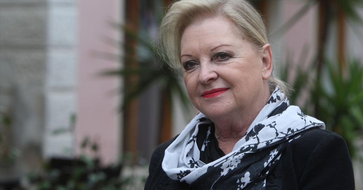 Gabi Novak otkrila što joj je Arsen rekao pred kraj - www.vecernji.ba Gabi Novak otkrila što joj je Arsen rekao pred kraj - www.vecernji.ba