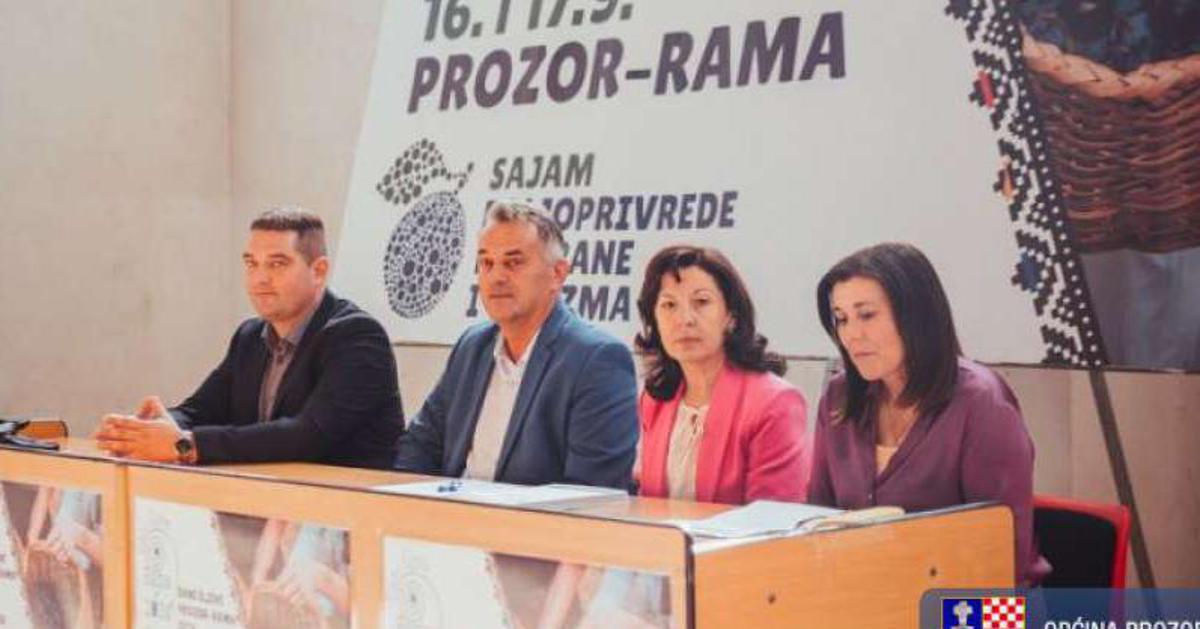 Dodjelom nagrada i priznanja zatvoren sajam 'Dani šljive Prozor-Rama ...