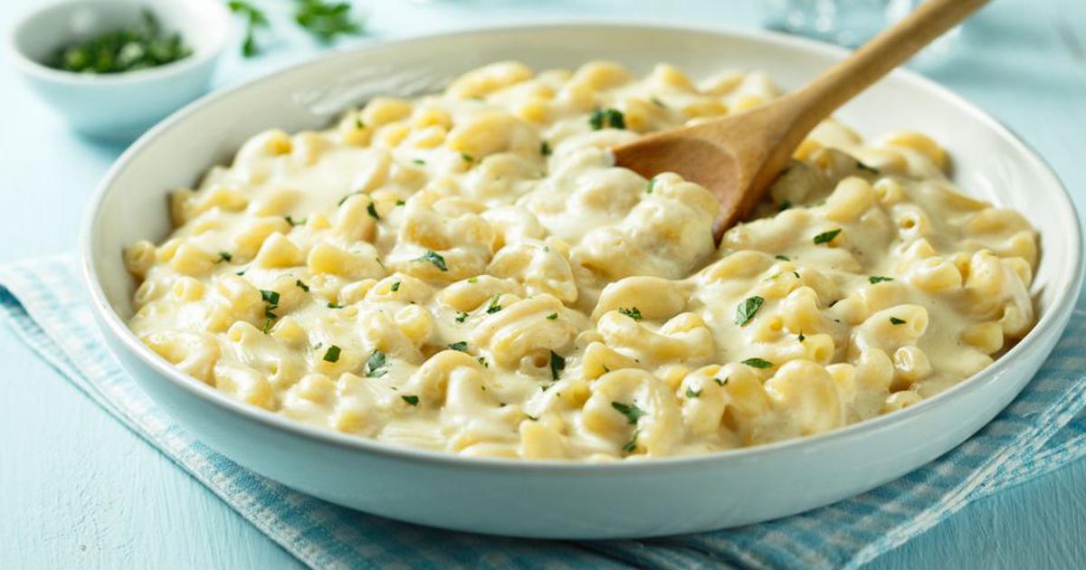 Samo 3 sastojka: Najlakši recept za kremastu tjesteninu sa sirom u ... Samo 3 sastojka: Najlakši recept za kremastu tjesteninu sa sirom u ...