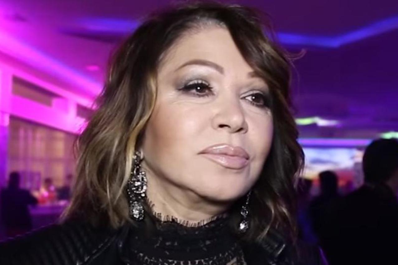 Neda Ukraden otkrila smeta li joj titula najseksi bake Balkana, otkrila ... Neda Ukraden otkrila smeta li joj titula najseksi bake Balkana, otkrila ...