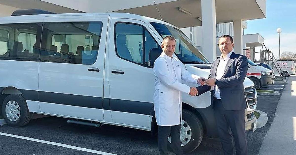 Dom zdravlja Orašje dobio novo sanitetsko vozilo - www.vecernji.ba