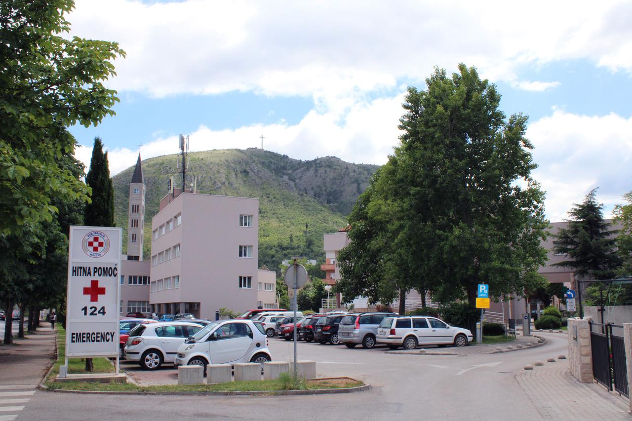 Predaja opreme za antropometrijska mjerenja Domu zdravlja Mostar - www ...