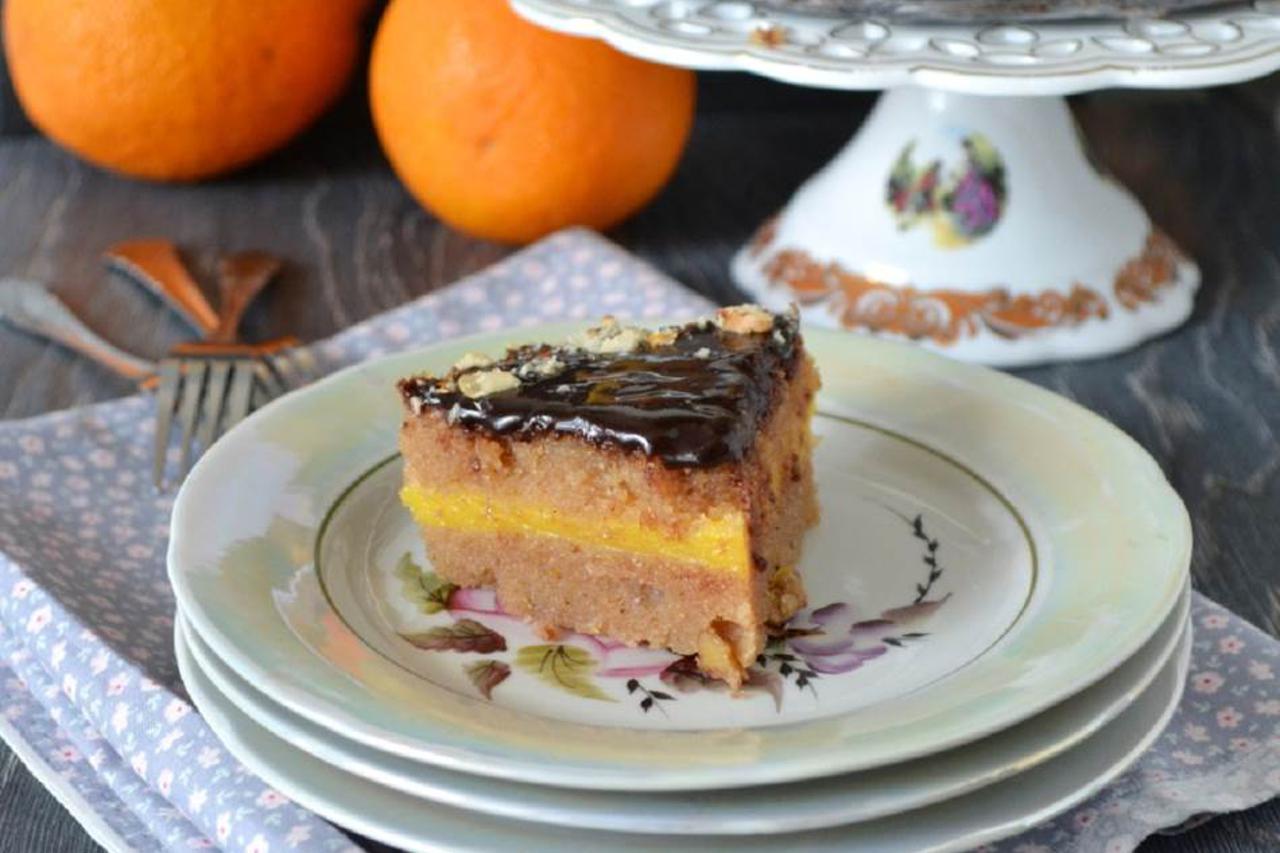 ČOKOLADNA GRIZ TORTA S NARANČOM: Predivna slastica bez jaja i brašna ne ...