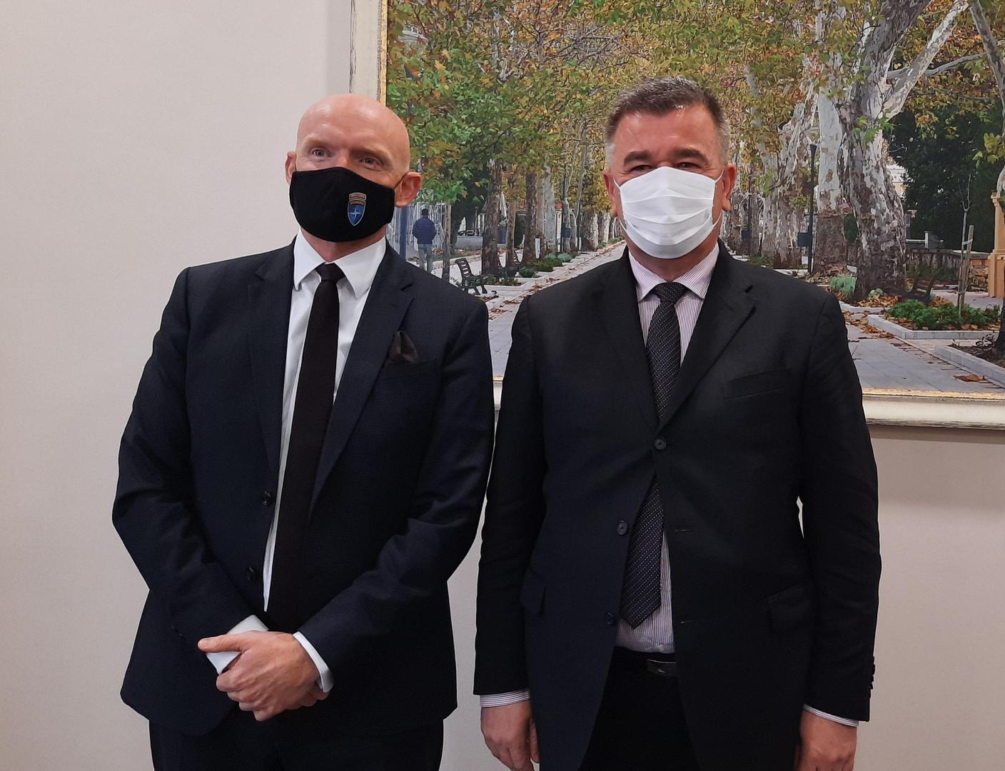 Talijanski i britanski veleposlanici u BiH u posjeti Gradskom vijeću ...