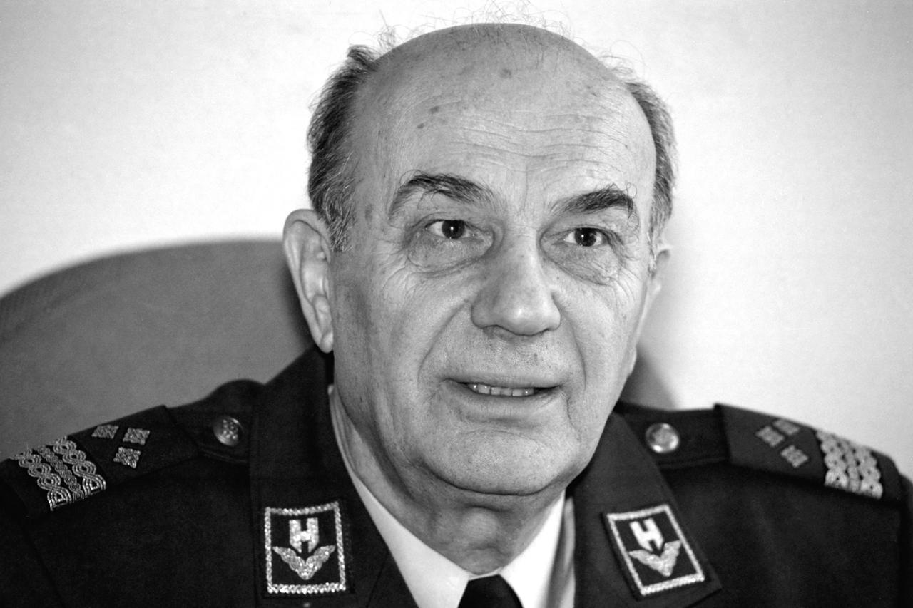 Preminuo hrvatski general Anton Tus, dao je veliki doprinos u ...